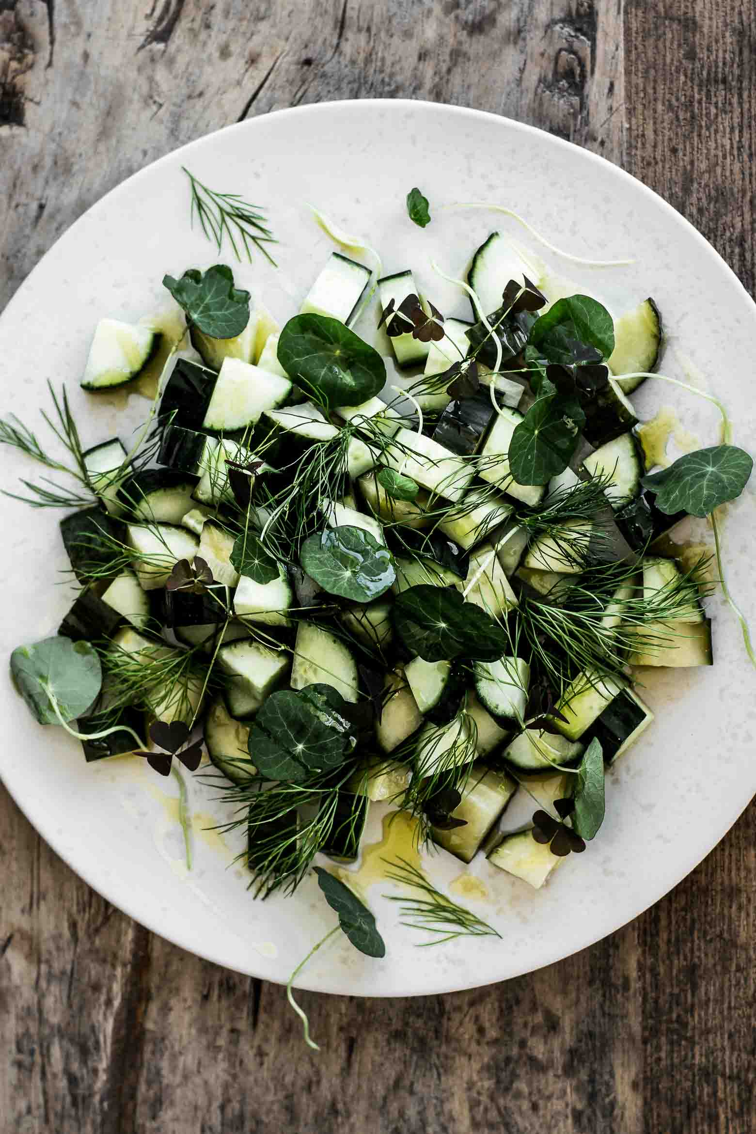 SYLTEDE AGURKER OG FRISK SALAT - MEMORIES OF EMILY ANN
