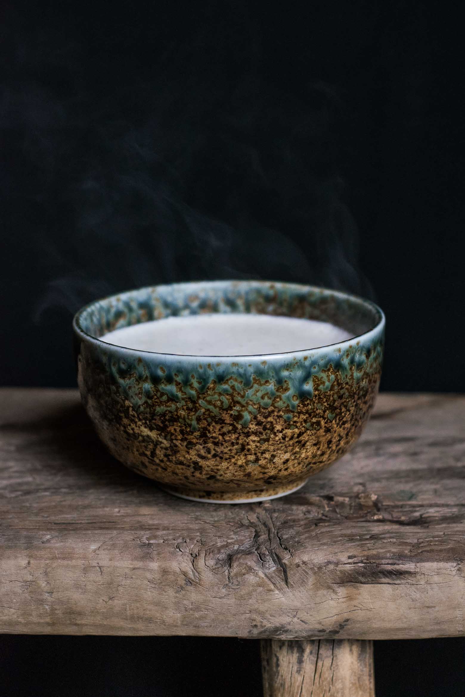 CHAISIRUP – INDISK SIRUP MED SORT TE OG KRYDDERIER