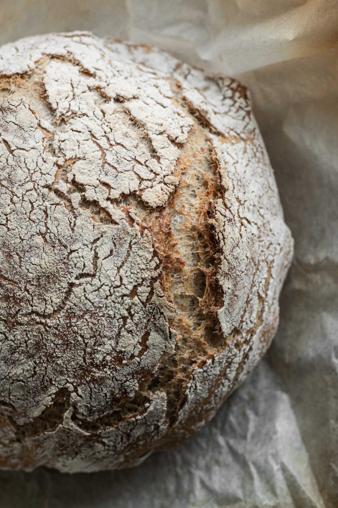 JORDBÆRMARMELADE MED TIMIAN OG SORT PEBER